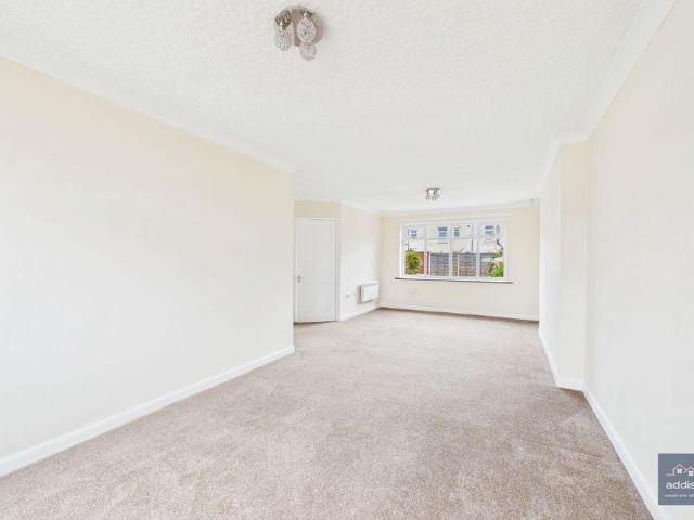 2 bedroom semi detached bungalow to rent