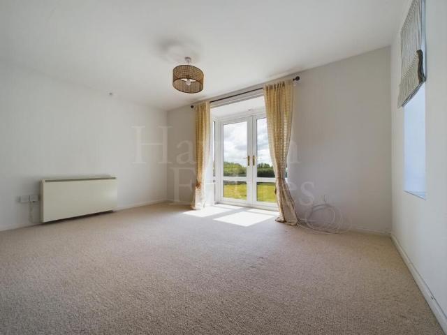 2 bedroom semi detached bungalow to rent