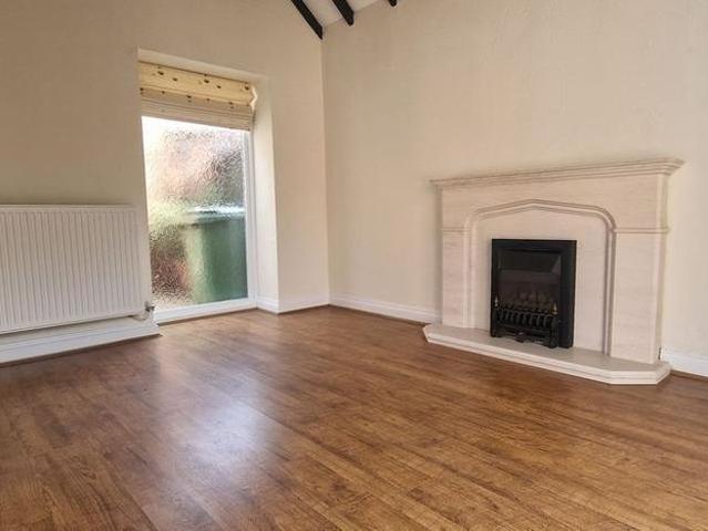 2 bedroom semi detached bungalow to rent