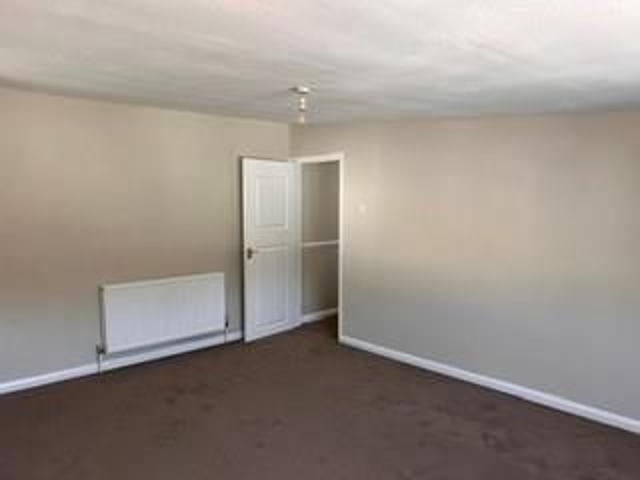2 bedroom semi detached bungalow to rent