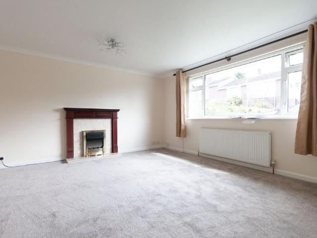 2 bedroom semi detached bungalow to rent