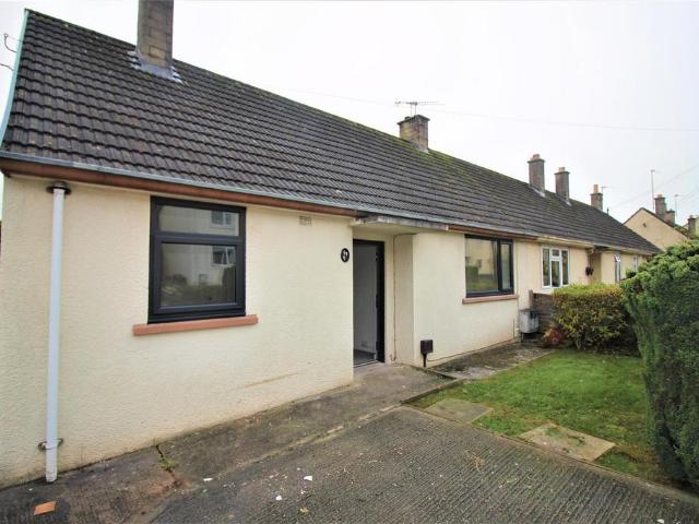 2 bedroom semi detached bungalow to rent