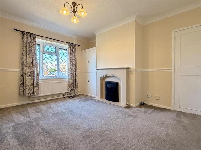 2 bedroom semi detached bungalow to rent
