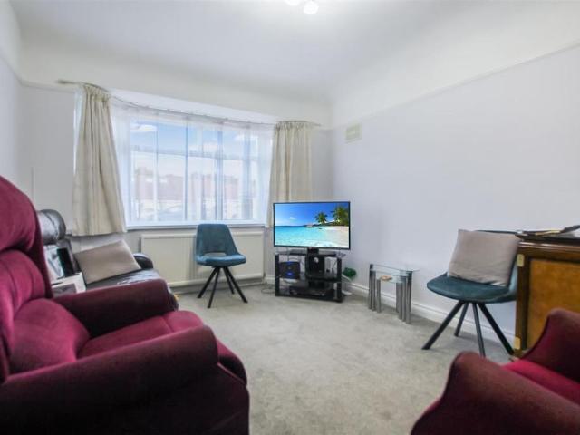 2 bedroom semi detached bungalow to rent