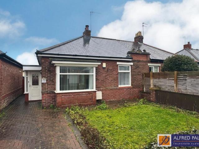 2 bedroom semi detached bungalow to rent