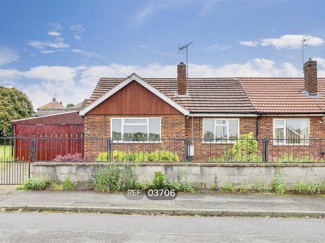 2 bedroom semi detached bungalow to rent