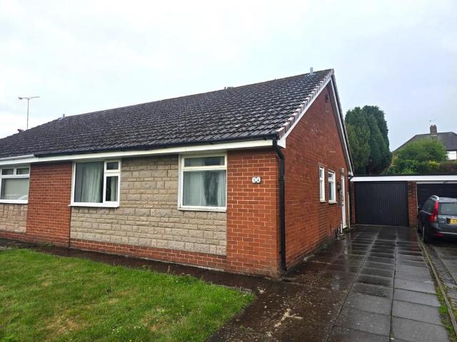 2 bedroom semi detached bungalow to rent