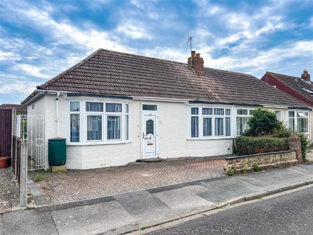 2 bedroom semi detached bungalow to rent