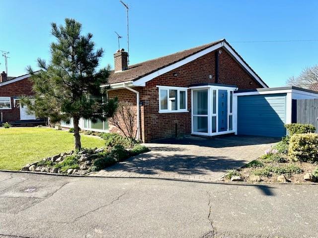 2 bedroom semi detached bungalow to rent