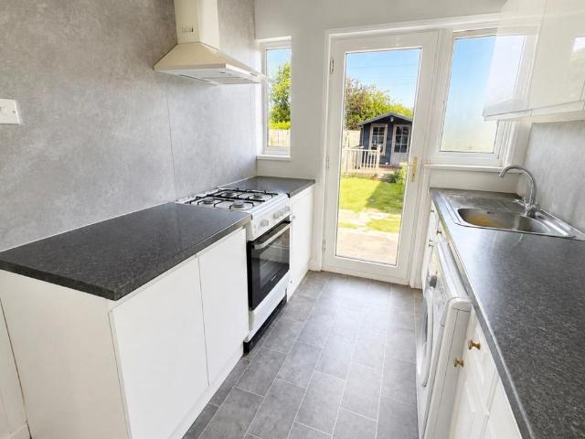 2 bedroom semi detached bungalow to rent