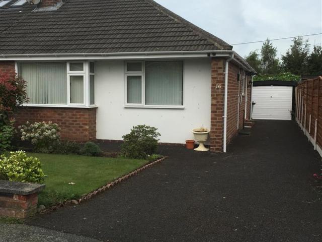 2 bedroom Semi detached bungalow to rent