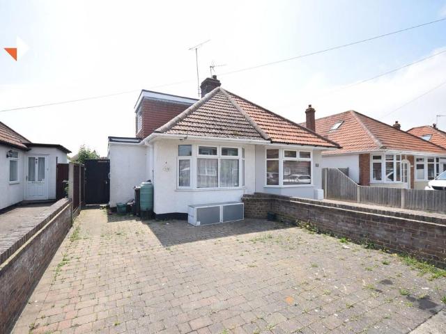 2 bedroom semi detached bungalow to rent