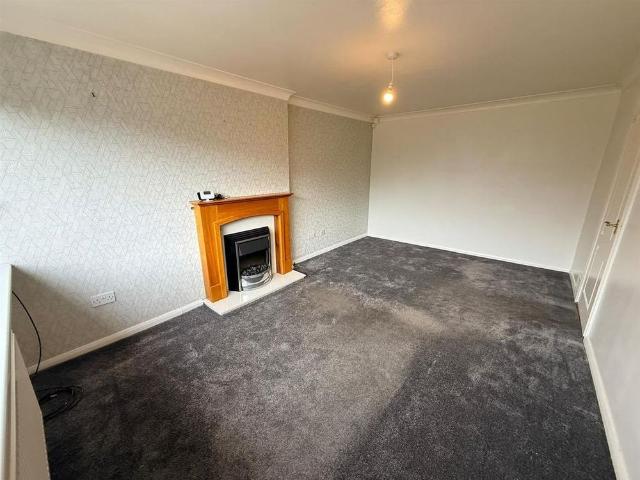 2 bedroom semi detached bungalow to rent