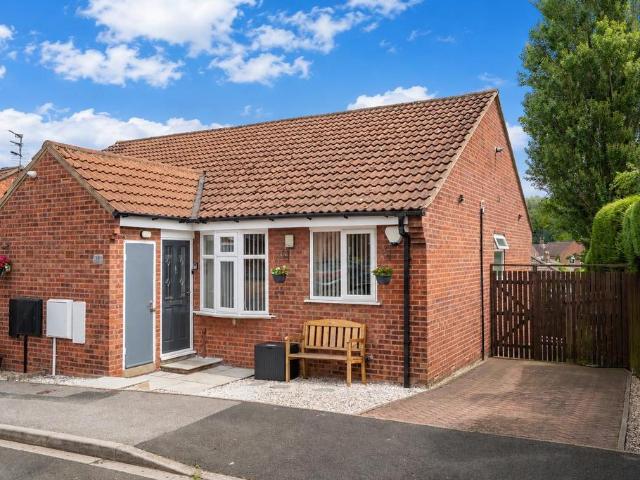 2 bedroom semi detached bungalow for sale