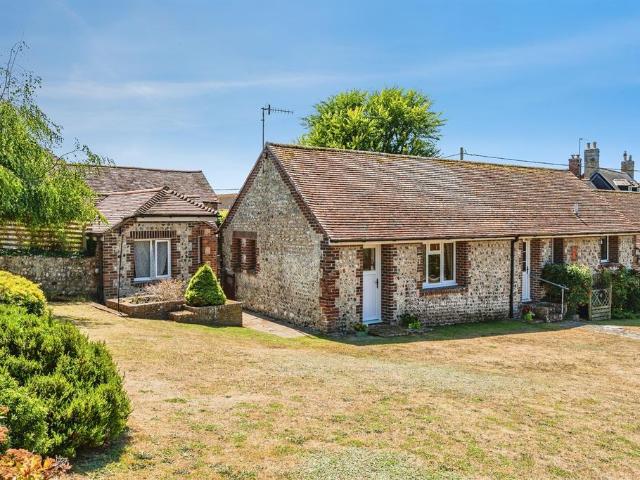 2 bedroom semi detached bungalow for sale