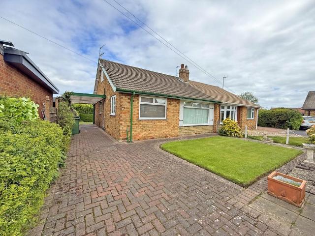 2 bedroom semi detached bungalow for sale