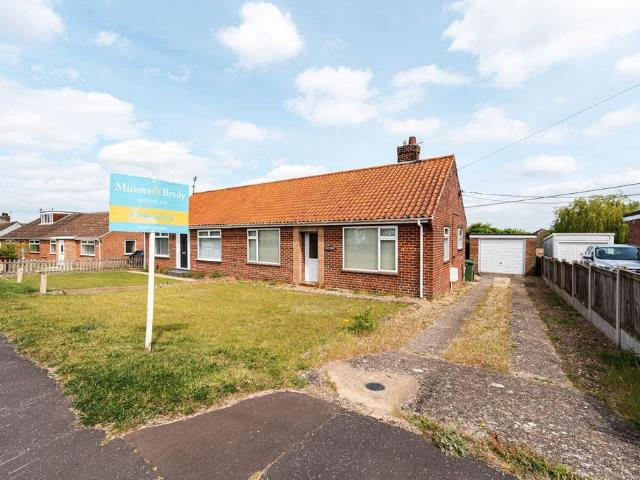 2 bedroom semi detached bungalow for sale