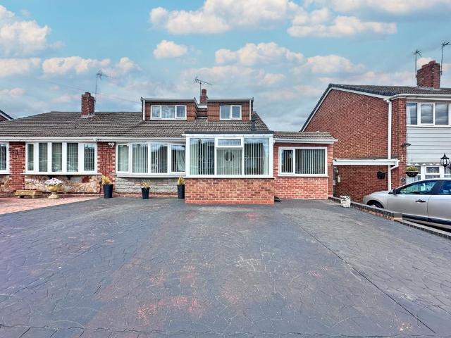 2 bedroom semi detached bungalow for sale