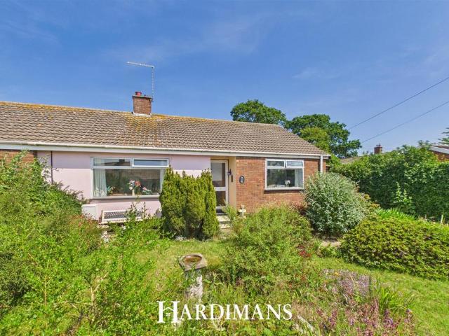 2 bedroom semi detached bungalow for sale
