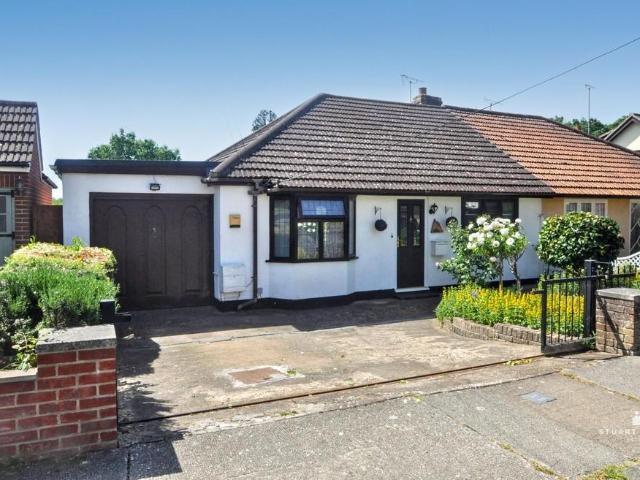 2 bedroom semi detached bungalow for sale