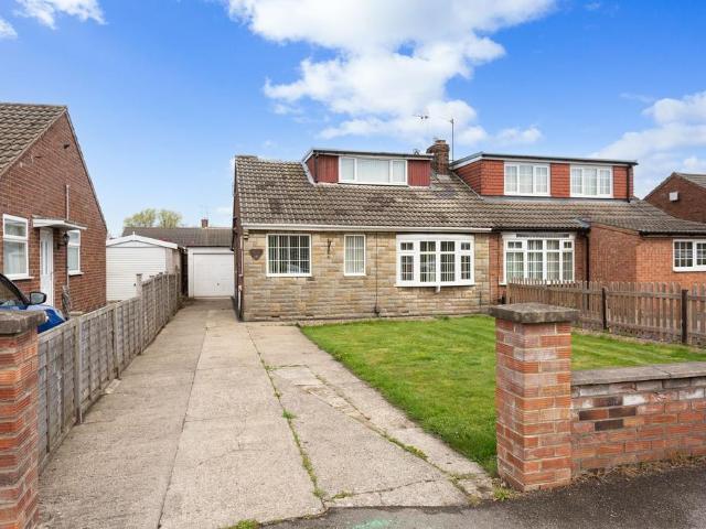 2 bedroom semi detached bungalow for sale