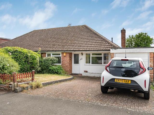 2 bedroom semi detached bungalow for sale