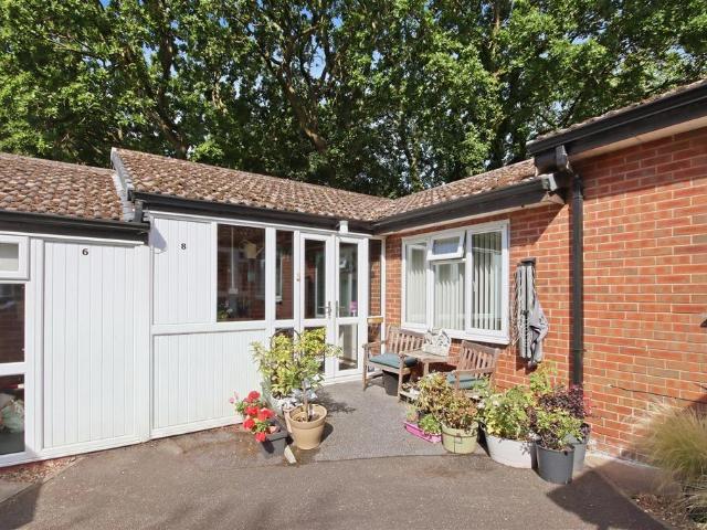 2 bedroom semi detached bungalow for sale
