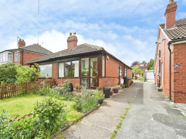 2 bedroom semi detached bungalow for sale