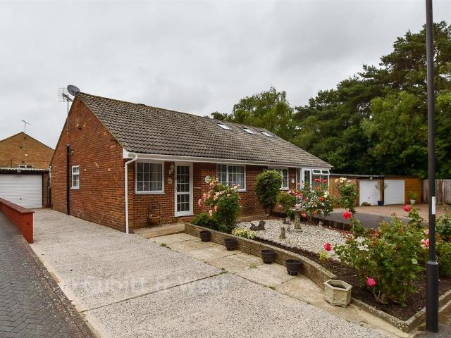 2 bedroom semi detached bungalow for sale