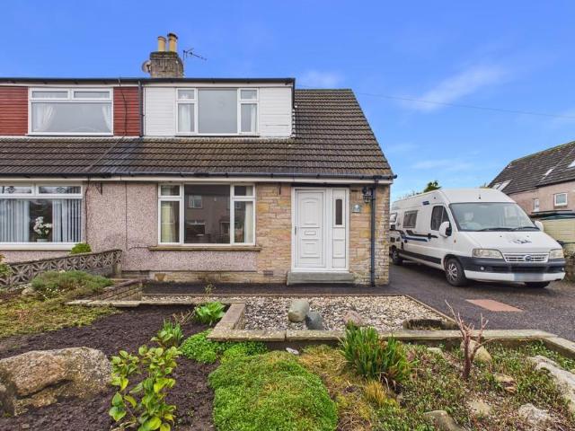 2 bedroom semi detached bungalow for sale