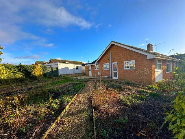 2 bedroom semi detached bungalow for sale