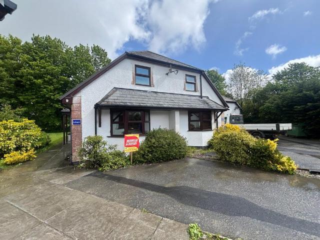 2 bedroom semi detached bungalow for sale