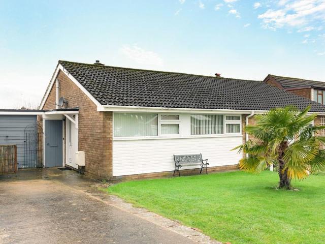 2 bedroom semi detached bungalow for sale