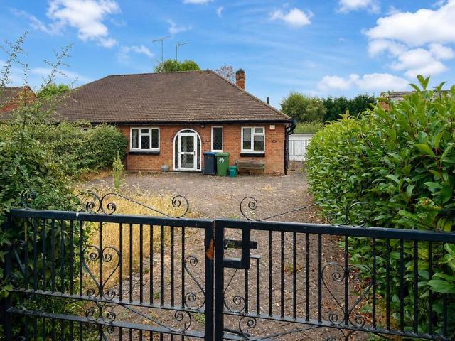2 bedroom semi detached bungalow for sale