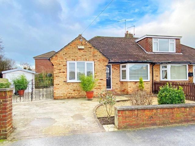 2 bedroom semi detached bungalow for sale