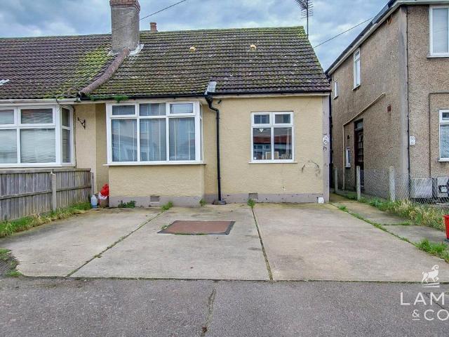 2 bedroom semi detached bungalow for sale
