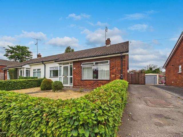 2 bedroom semi detached bungalow for sale