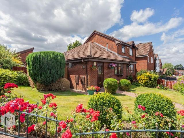 2 bedroom semi detached bungalow for sale