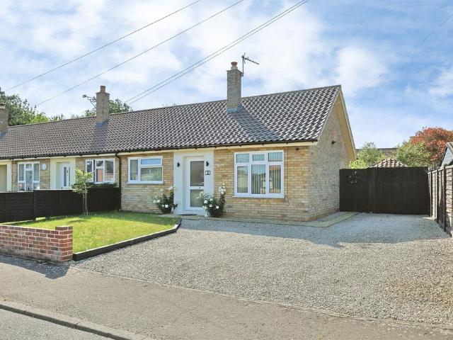 2 bedroom semi detached bungalow for sale