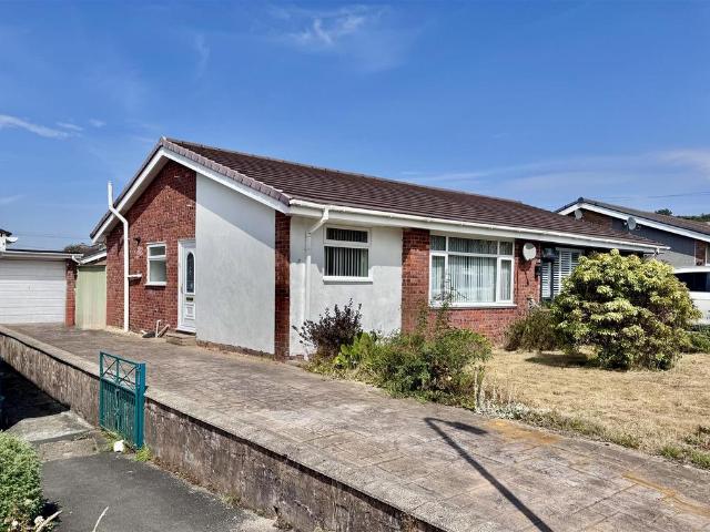 2 bedroom semi detached bungalow for sale