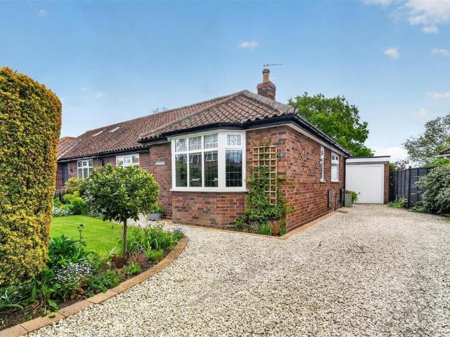 2 bedroom semi detached bungalow for sale