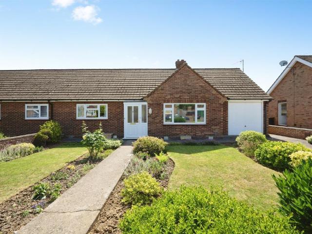 2 bedroom semi detached bungalow for sale