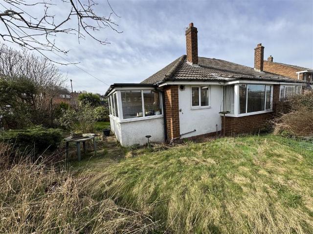 2 bedroom semi detached bungalow for sale