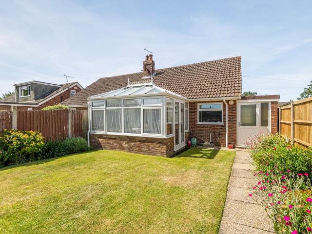 2 bedroom semi detached bungalow for sale