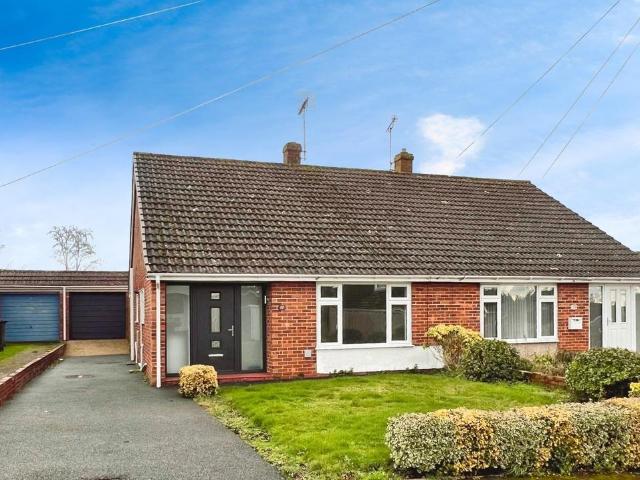 2 bedroom semi detached bungalow for sale