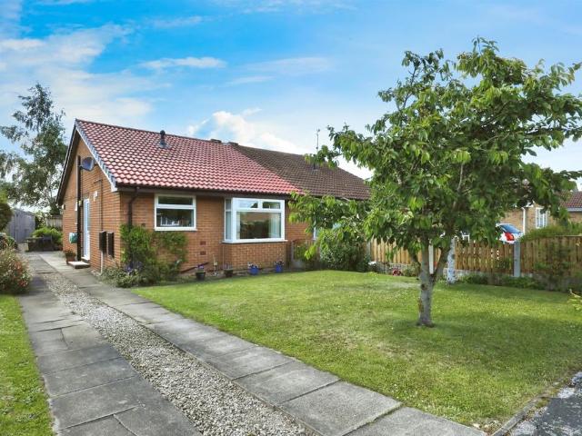 2 bedroom semi detached bungalow for sale