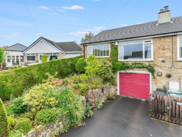 2 bedroom semi detached bungalow for sale