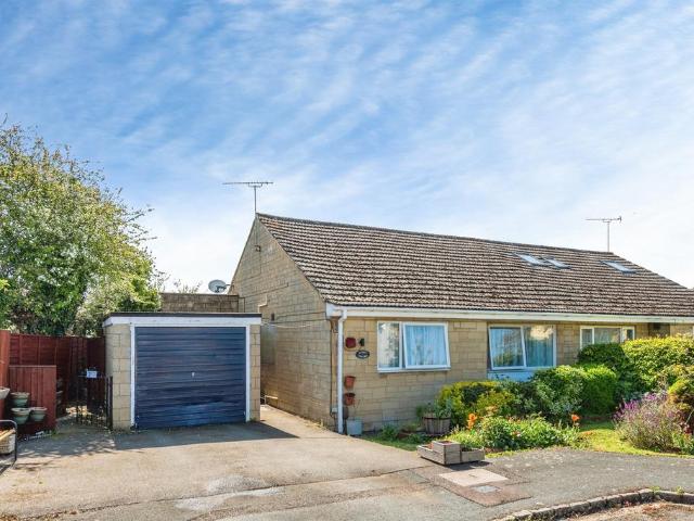 2 bedroom semi detached bungalow for sale