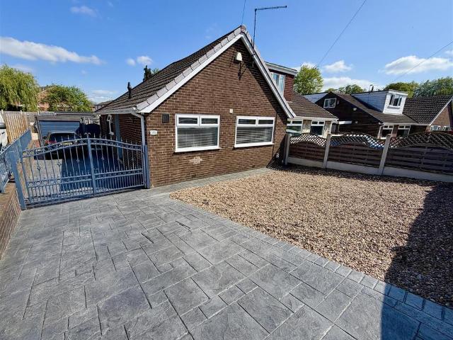 2 bedroom semi detached bungalow for sale