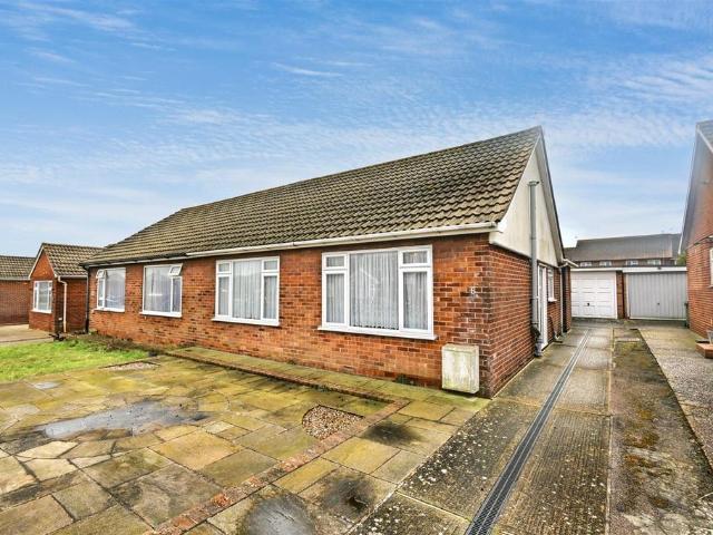 2 bedroom semi detached bungalow for sale